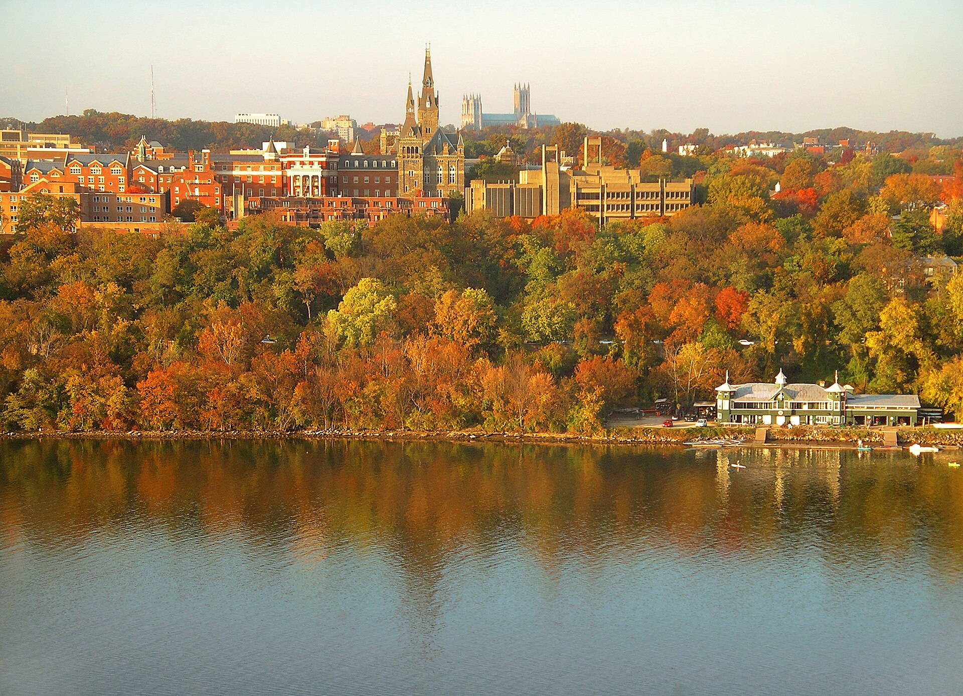 How to Get Into Georgetown: Admissions Guide - Oriel Admissions