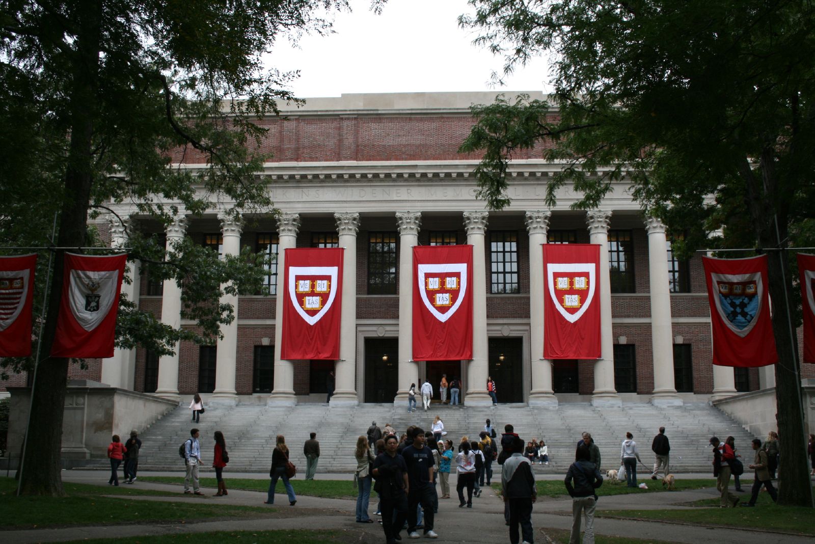 Harvard Acceptance Rate: Class of 2030 Trend - Oriel Admissions